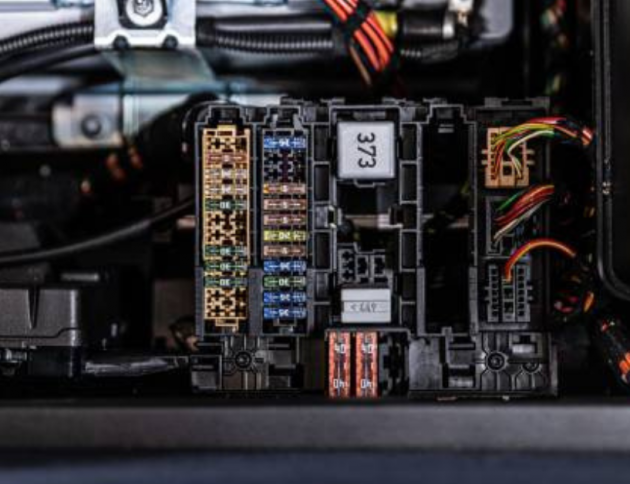 Introduction To Different Types of Relays & Its Construction – ECSKSA