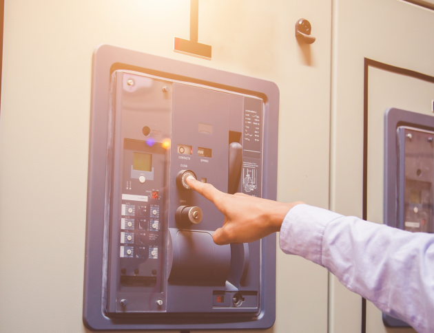 What are HVAC Control Panels & How Does It Work? – ECSKSA